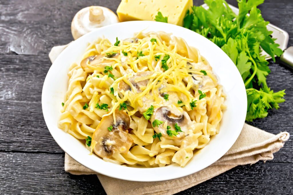 Pasta ar Sēnēm | Ledenīte Cafe